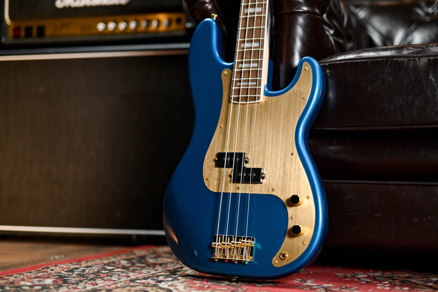 Squier 40th Anniversary Precision Bass, Gold Edition In Lake Placid ...