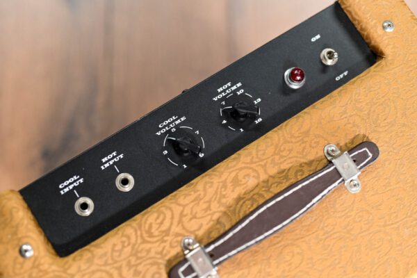 Fender Pawn Shop Series Ramparte Amp - Guitar Gear Giveaway