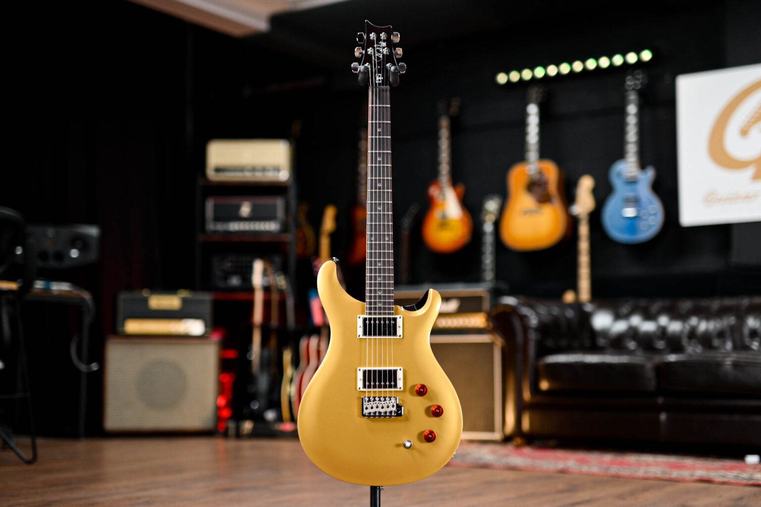 PRS SE DGT McCarty Gold Top - Guitar Gear Giveaway