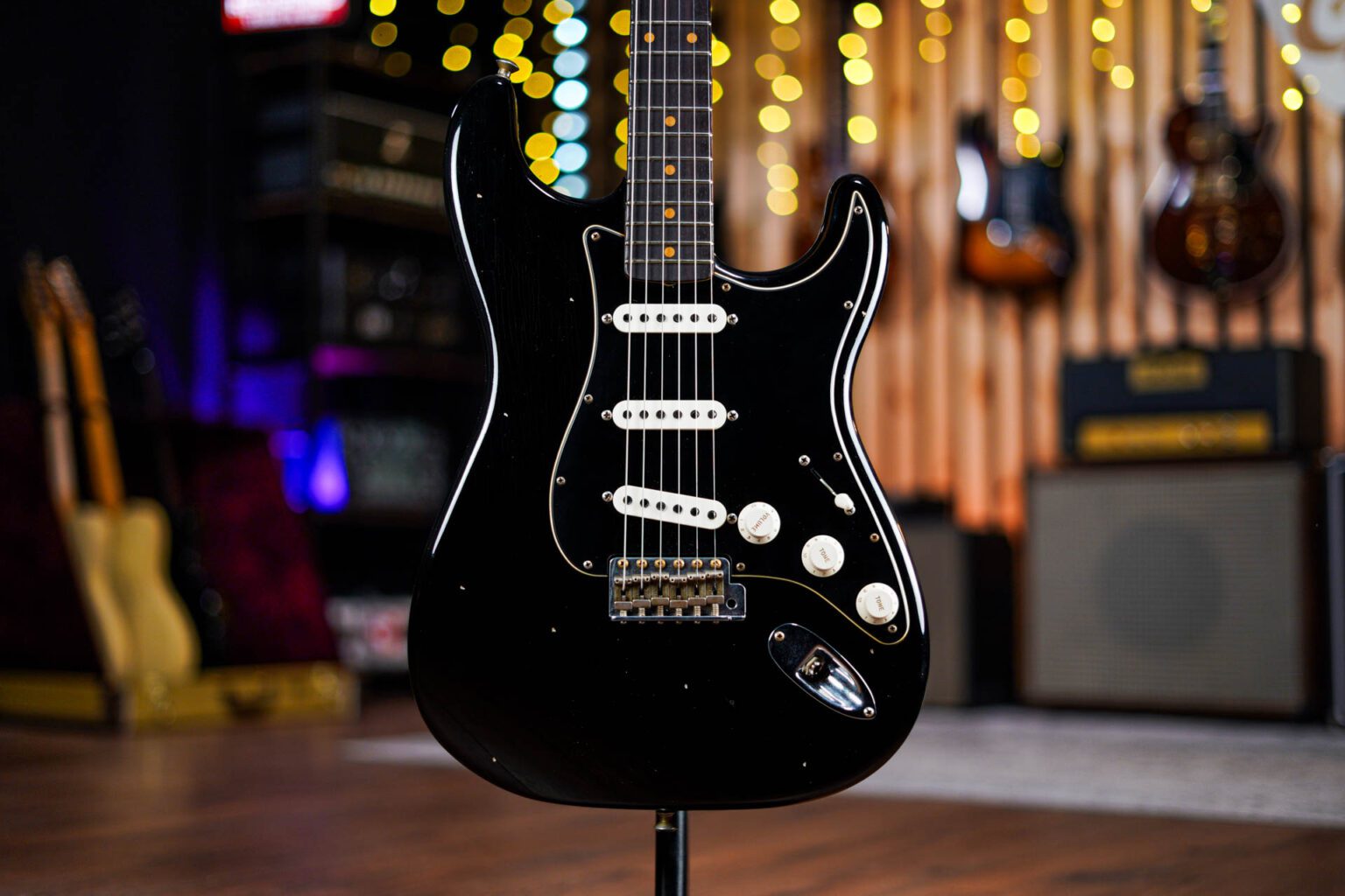 Fender Custom Shop Post Modern Stratocaster Journeyman Relic in Aged ...