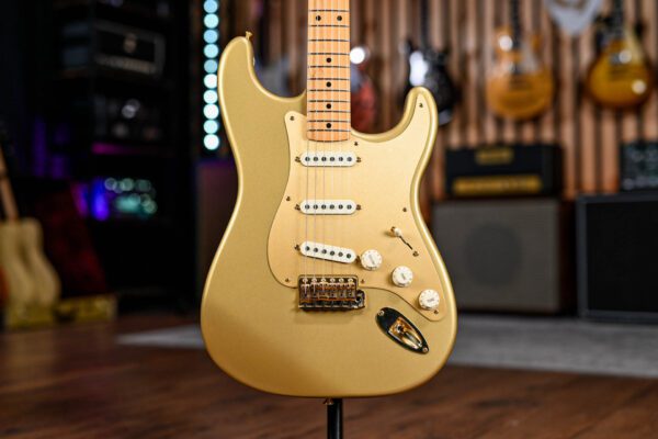 Fender 50th Anniversary Stratocaster in Aztec Gold - Guitar Gear Giveaway