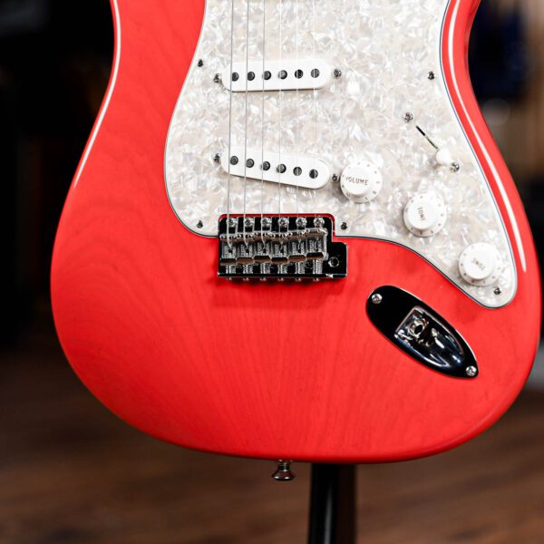 Fender Custom Shop American Custom Stratocaster in Trans Fiesta Red ...