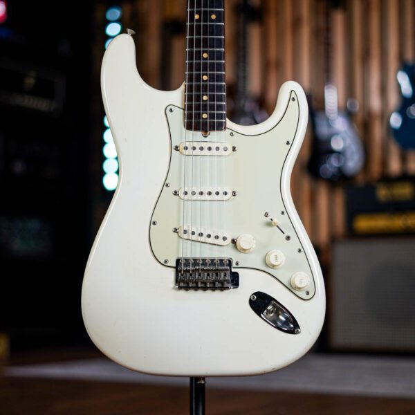 Fender 1964 Pre-CBS Stratocaster in Olympic White - Guitar Gear Giveaway