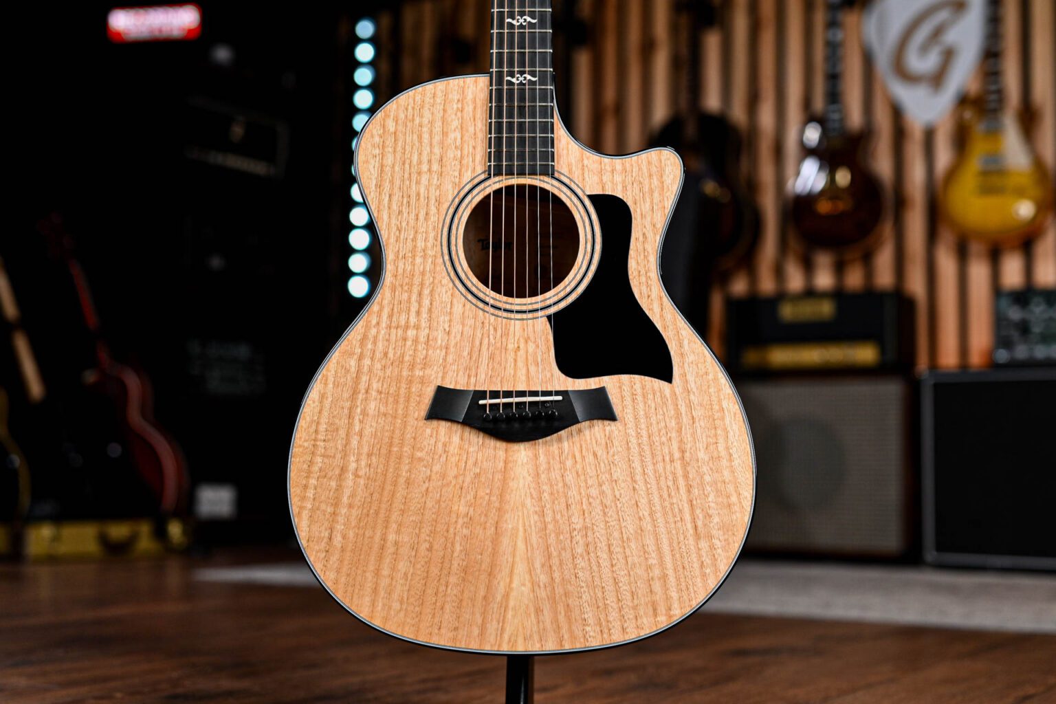 Taylor Limited Edition 424ce Urban Ash Grand Auditorium - Guitar Gear ...