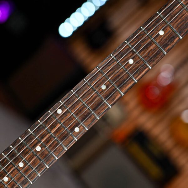 Gibson SG Special Swamp Ash Natural - Guitar Gear Giveaway