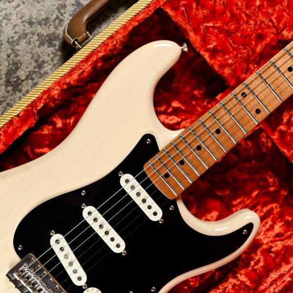 Fender Custom Shop NOS 55 Stratocaster with Roasted Maple Neck in White ...