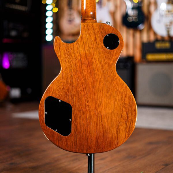 Gibson Custom Shop Class 5 Les Paul - Guitar Gear Giveaway