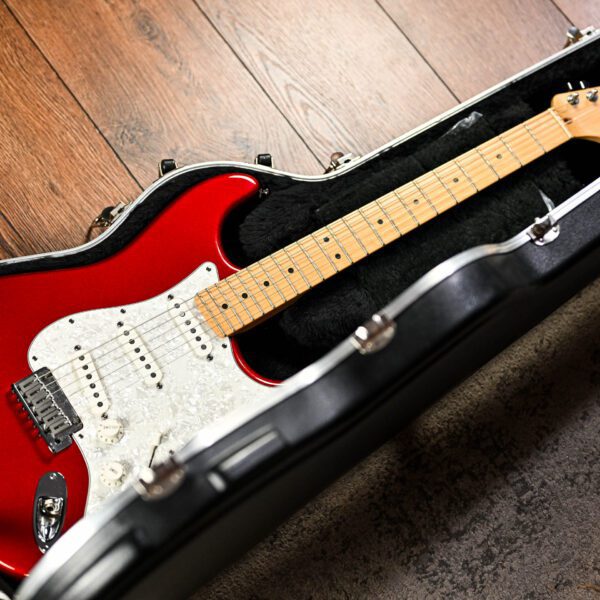 Fender American Texas Special Stratocaster in Candy Cola - Guitar Gear ...