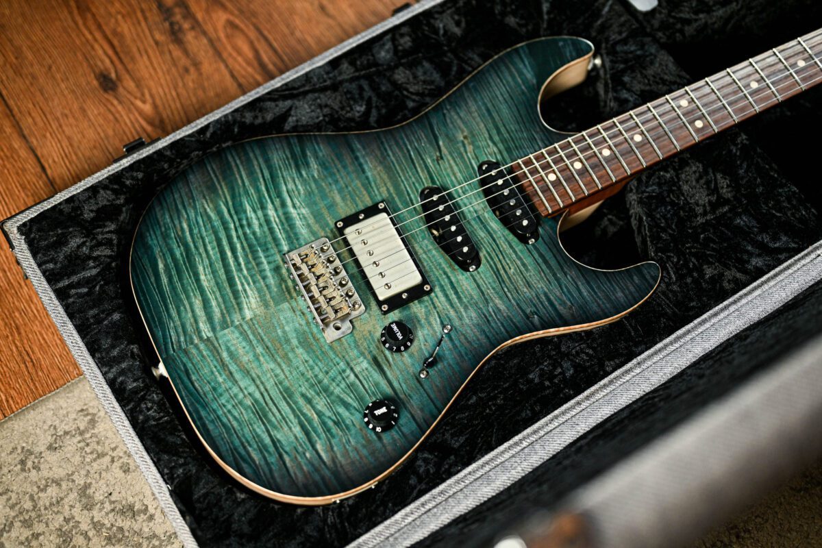 Patrick James Eggle '96 Droptop in Island Blue Burst - Guitar Gear Giveaway