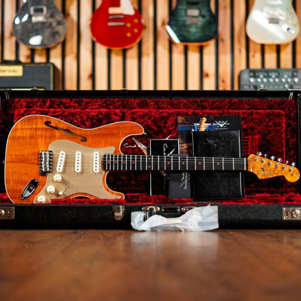 Fender Custom Shop 30th Anniversary Artisan Koa Thinline Stratocaster ...