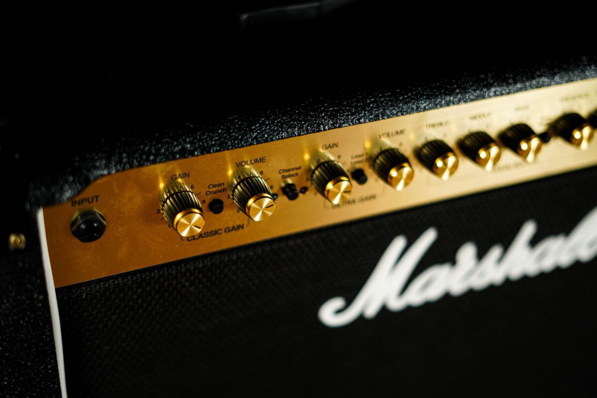 Marshall DSL40C Combo Valve Amp - Guitar Gear Giveaway