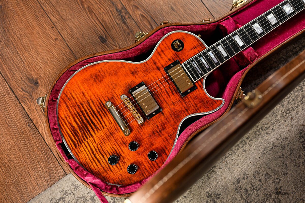 Gibson Custom Shop Les Paul Custom in Siberian Tiger - Guitar Gear Giveaway